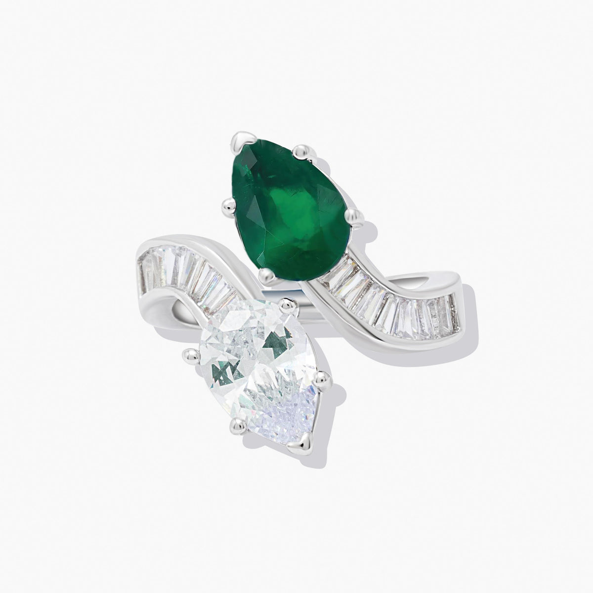 Princess Ring Emerald – ForeverCrystals