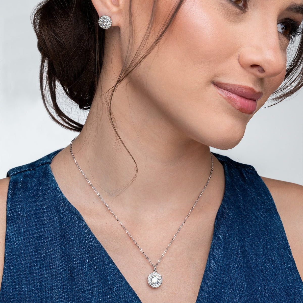 Reign Necklace Round Moonlight – ForeverCrystals