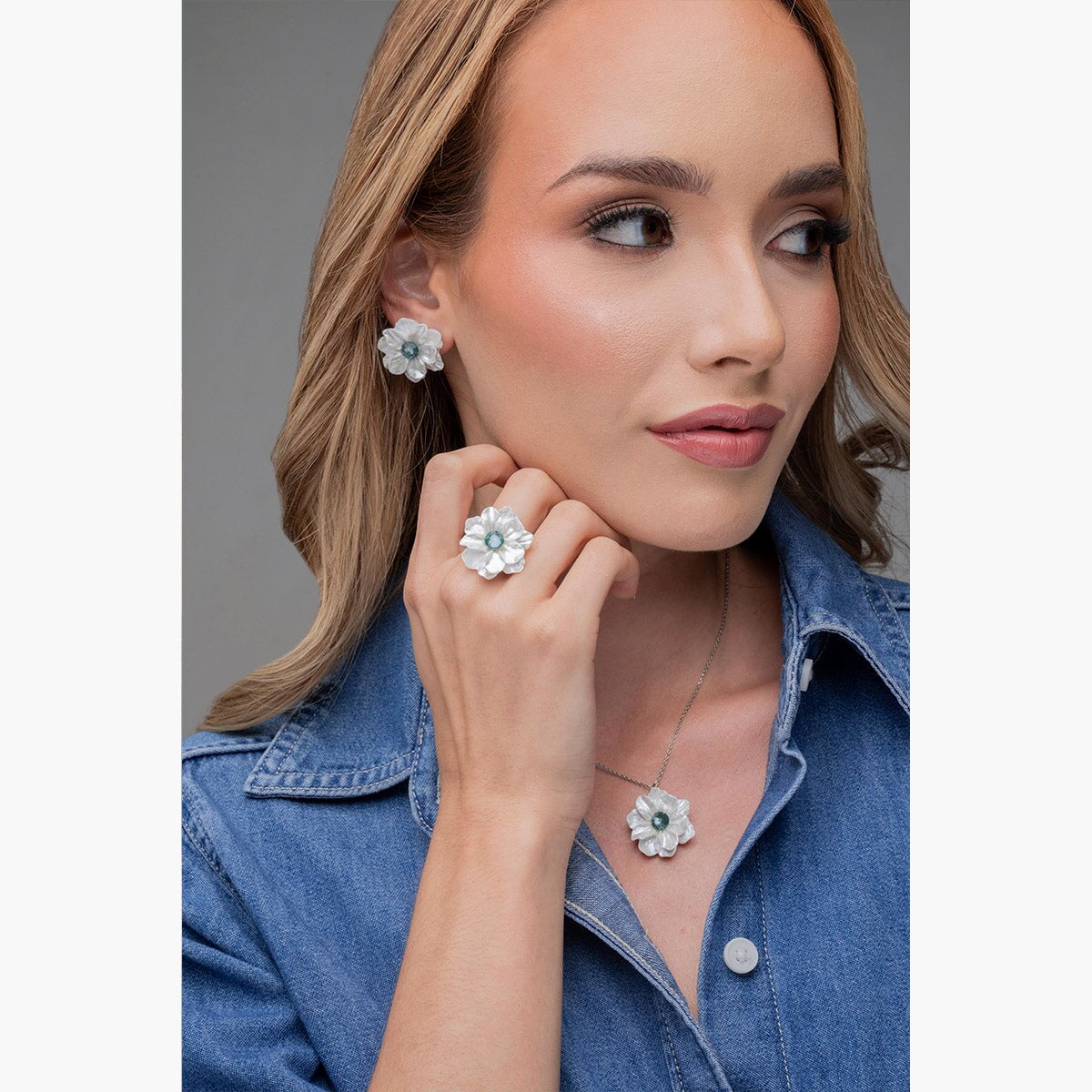 Heavenly Petals Earrings White – ForeverCrystals